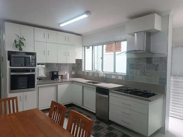 Casa / Sobrado para Venda em São Paulo/SP Vila Basileia 4 Quartos