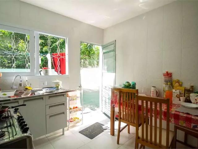 Casa / Sobrado para Venda em São Paulo/SP Vila Brasilina 4 Quartos