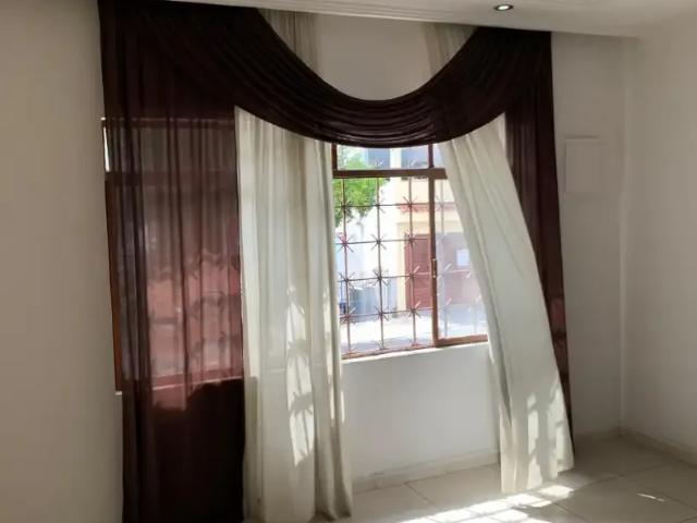 Casa / Sobrado para Venda em São Paulo/SP Vila Califórnia 5 Quartos