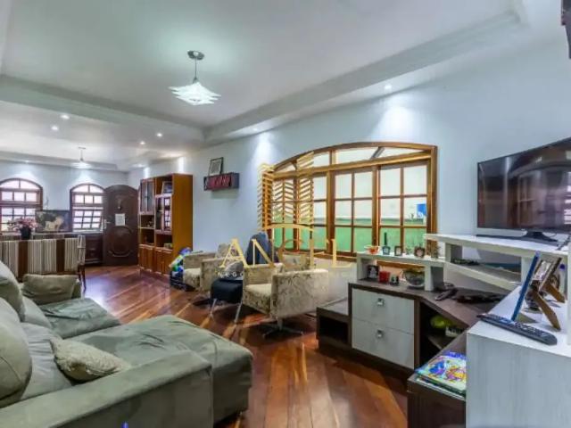 Casa / Sobrado para Venda em São Paulo/SP Vila Canero 4 Quartos