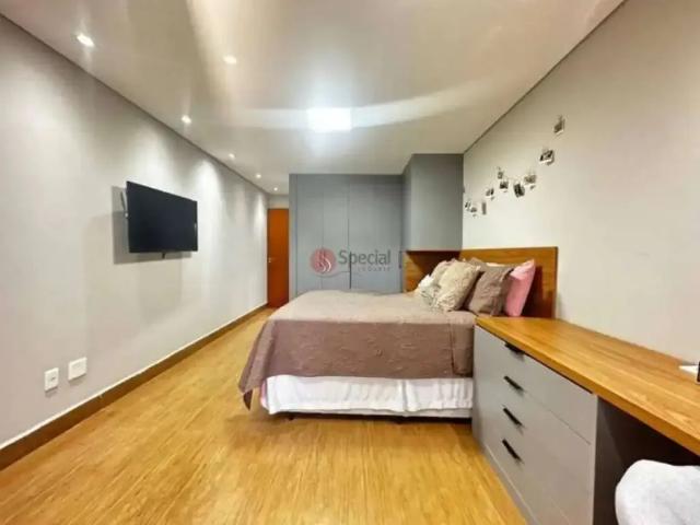 Casa / Sobrado para Venda em São Paulo/SP Vila Carrão 4 Quartos