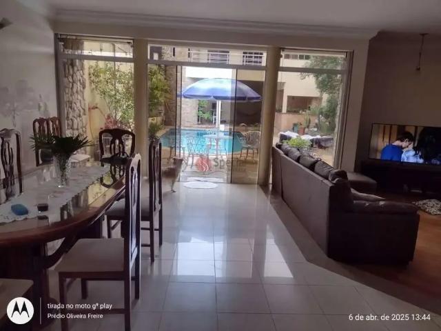Casa / Sobrado para Venda em São Paulo/SP Vila Carrão 4 Quartos