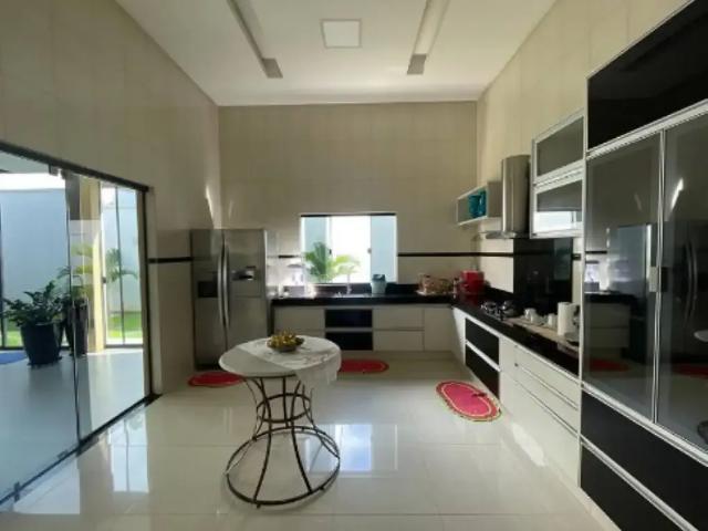 Casa / Sobrado para Venda em São Paulo/SP Vila Carrão 4 Quartos
