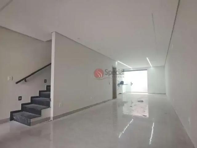 Casa / Sobrado para Venda em São Paulo/SP Vila Carrão 4 Quartos