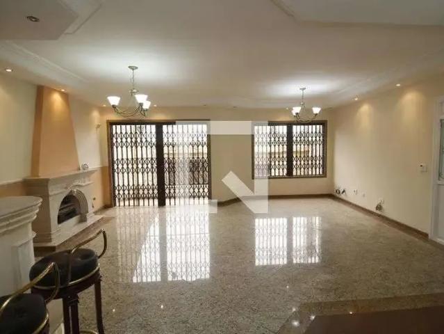 Casa / Sobrado para Venda em São Paulo/SP Vila Carrão 4 Quartos