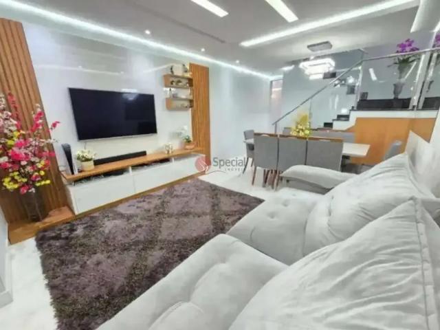 Casa / Sobrado para Venda em São Paulo/SP Vila Carrão 4 Quartos