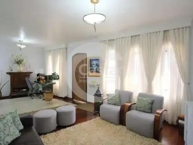 Casa / Sobrado para Venda em São Paulo/SP Vila Carrão 4 Quartos