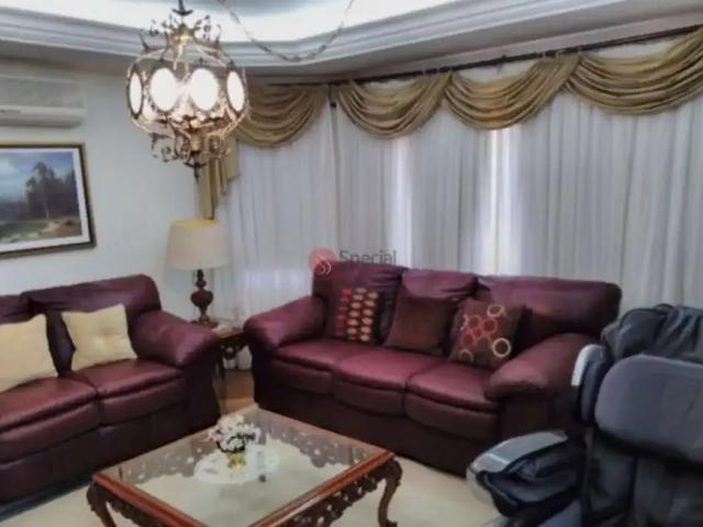 Casa / Sobrado para Venda em São Paulo/SP Vila Carrão 4 Quartos
