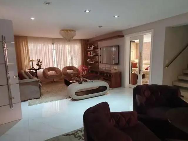Casa / Sobrado para Venda em São Paulo/SP Vila Carrão 4 Quartos