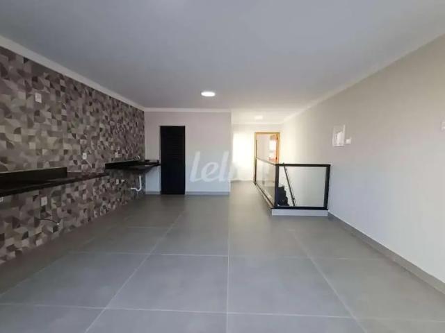 Casa / Sobrado para Venda em São Paulo/SP Vila Carrão 4 Quartos