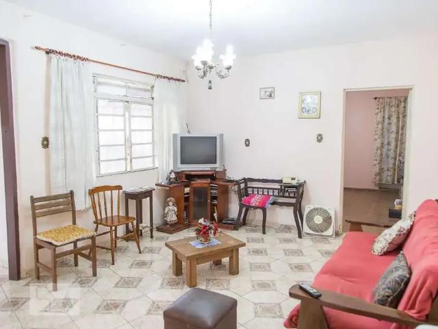 Casa / Sobrado para Venda em São Paulo/SP Vila Carrão 4 Quartos