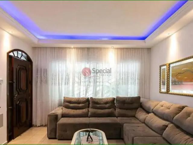 Casa / Sobrado para Venda em São Paulo/SP Vila Carrão 4 Quartos