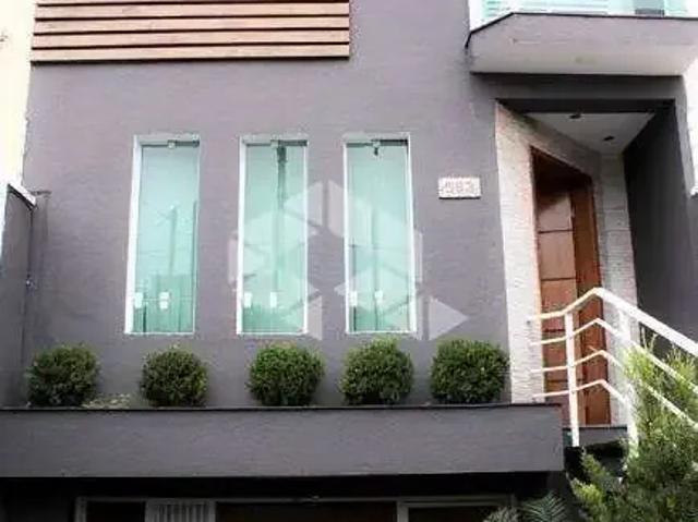 Casa / Sobrado para Venda em São Paulo/SP Vila Carrão 4 Quartos