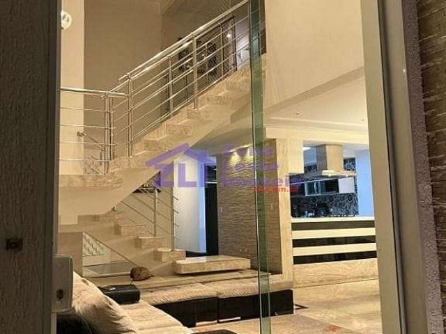 Casa / Sobrado para Venda em São Paulo/SP Vila Carrão 4 Quartos