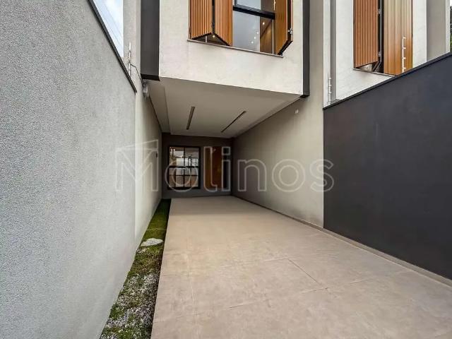 Casa / Sobrado para Venda em São Paulo/SP Vila Carrão 4 Quartos