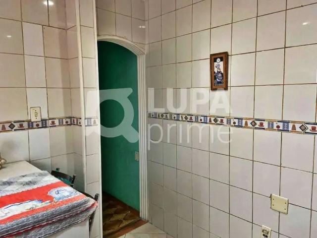 Casa / Sobrado para Venda em São Paulo/SP Vila Carrão 4 Quartos