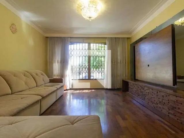 Casa / Sobrado para Venda em São Paulo/SP Vila Carrão 4 Quartos