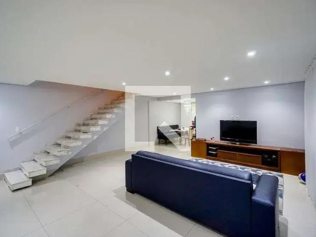 Casa / Sobrado para Venda em São Paulo/SP Vila Carrão 4 Quartos