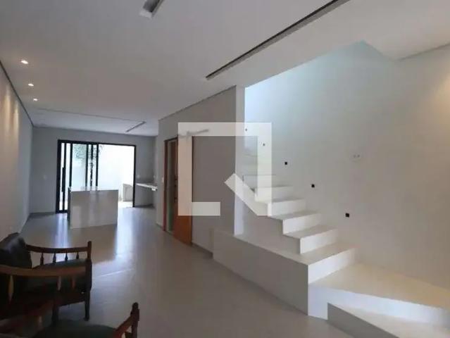 Casa / Sobrado para Venda em São Paulo/SP Vila Carrão 4 Quartos