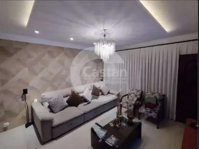 Casa / Sobrado para Venda em São Paulo/SP Vila Carrão 4 Quartos