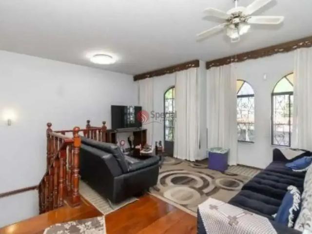Casa / Sobrado para Venda em São Paulo/SP Vila Carrão 4 Quartos