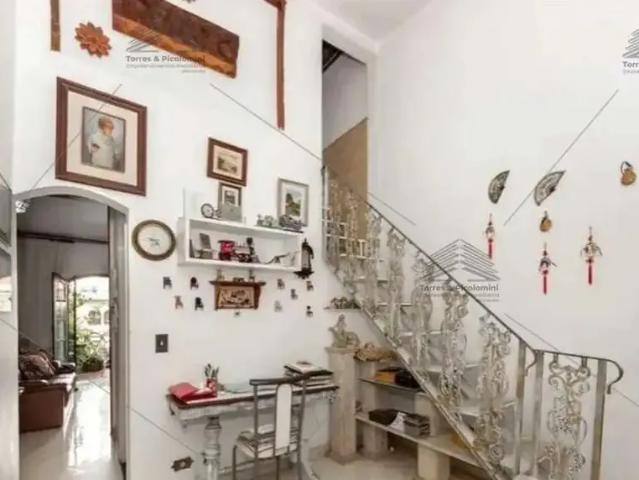 Casa / Sobrado para Venda em São Paulo/SP Vila Carrão 4 Quartos