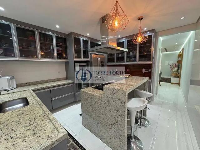 Casa / Sobrado para Venda em São Paulo/SP Vila Carrão 4 Quartos