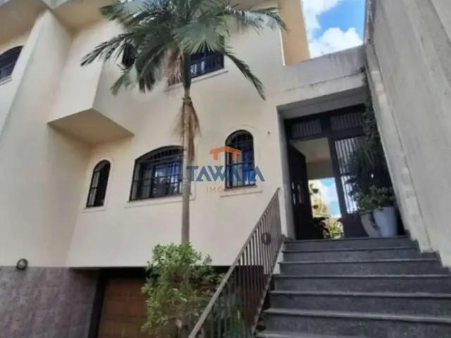 Casa / Sobrado para Venda em São Paulo/SP Vila Carrão 5 Quartos