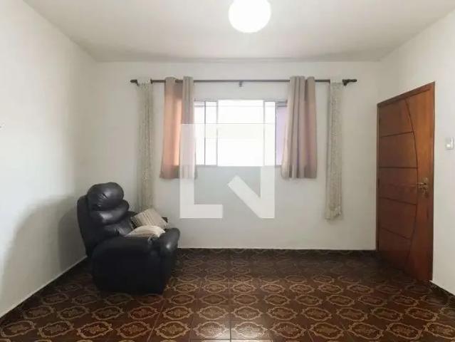 Casa / Sobrado para Venda em São Paulo/SP Vila Carrão 5 Quartos