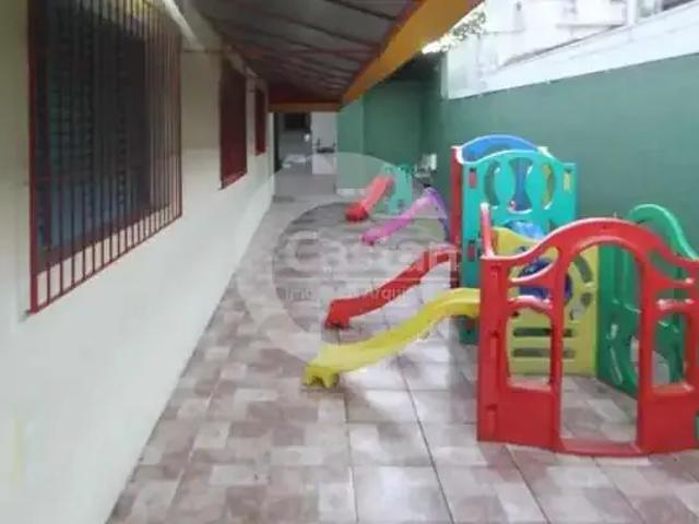 Casa / Sobrado para Venda em São Paulo/SP Vila Carrão 5 Quartos