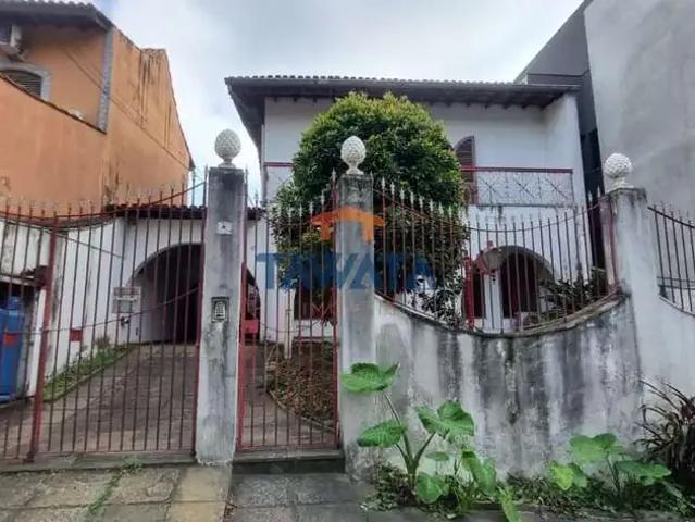 Casa / Sobrado para Venda em São Paulo/SP Vila Carrão 5 Quartos