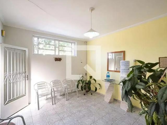 Casa / Sobrado para Venda em São Paulo/SP Vila Carrão 5 Quartos