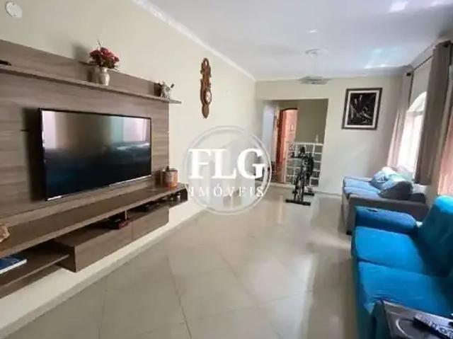 Casa / Sobrado para Venda em São Paulo/SP Vila Carrão 5 Quartos