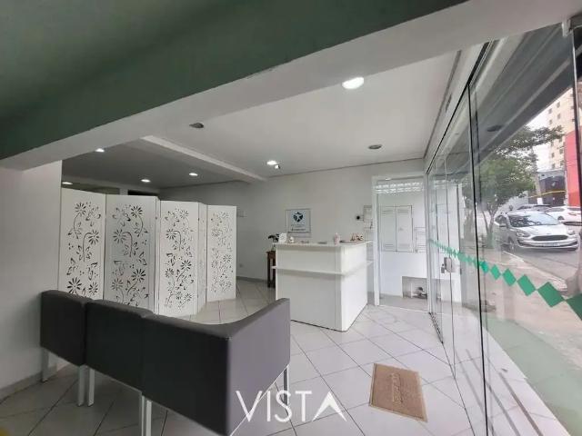 Casa / Sobrado para Venda em São Paulo/SP Vila Carrão 6 Quartos
