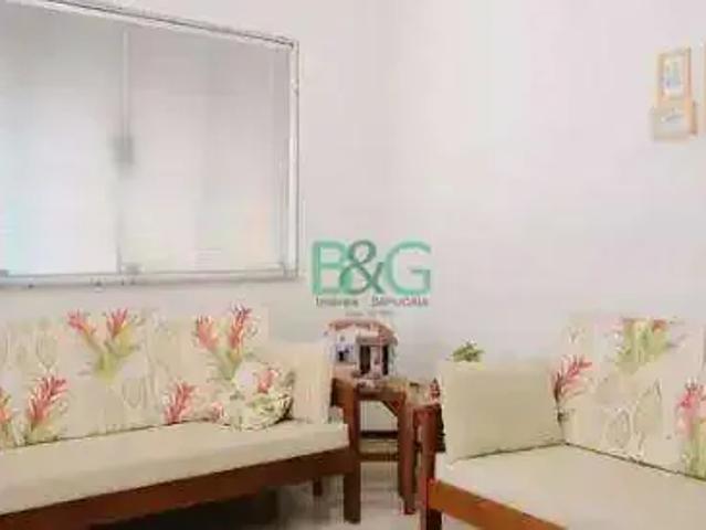 Casa / Sobrado para Venda em São Paulo/SP Vila Carrão 6 Quartos