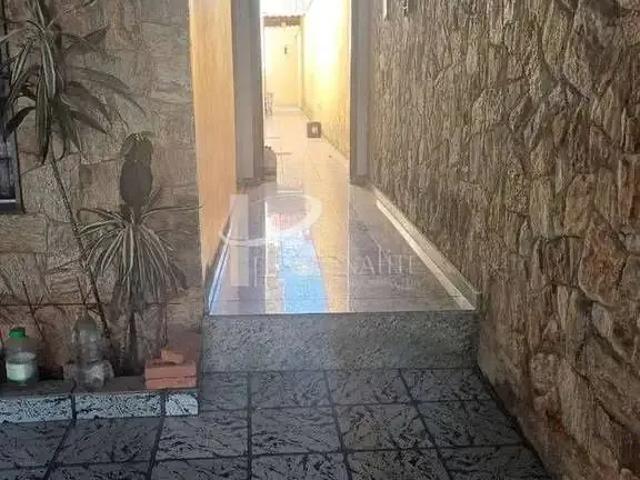 Casa / Sobrado para Venda em São Paulo/SP Vila Carrão 8 Quartos