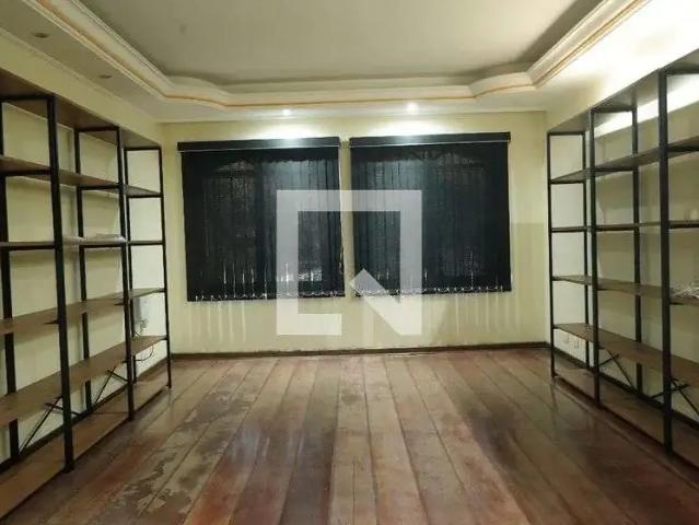 Casa / Sobrado para Venda em São Paulo/SP Vila Carrão 3 Quartos