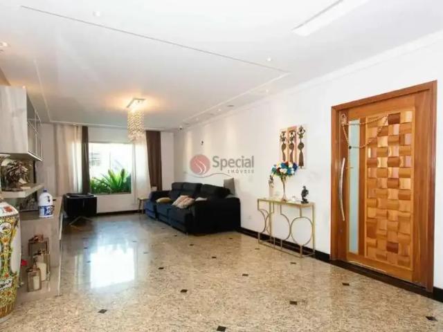 Casa / Sobrado para Venda em São Paulo/SP Vila Carrão 3 Quartos