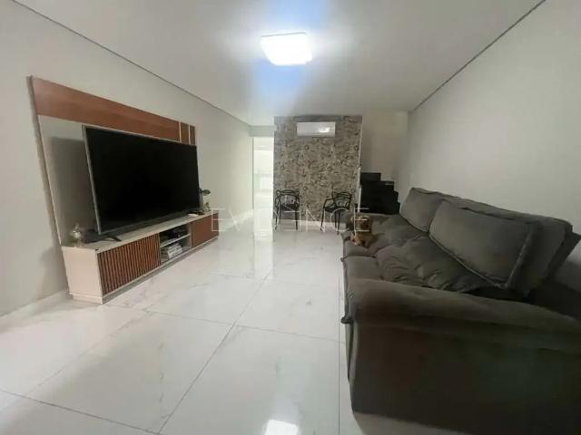 Casa / Sobrado para Venda em São Paulo/SP Vila Carrão 3 Quartos