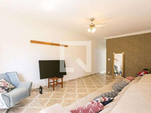 Casa / Sobrado para Venda em São Paulo/SP Vila Carrão 3 Quartos