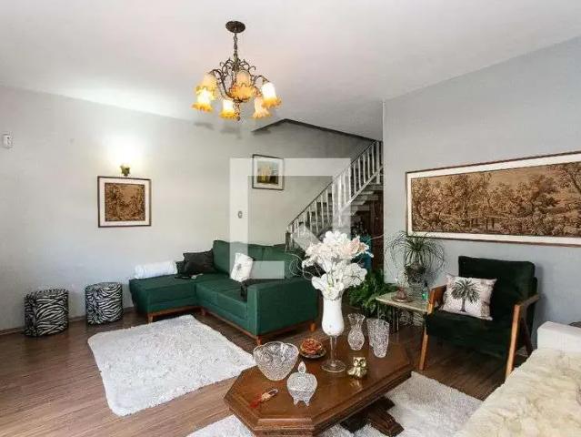 Casa / Sobrado para Venda em São Paulo/SP Vila Carrão 3 Quartos