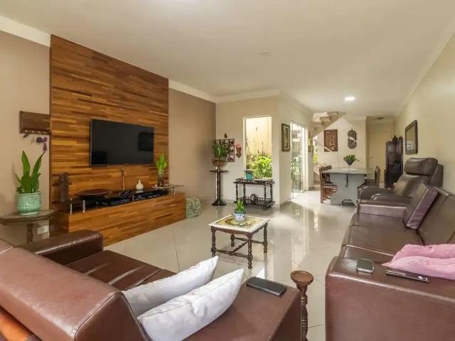 Casa / Sobrado para Venda em São Paulo/SP Vila Carrão 3 Quartos
