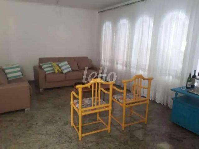 Casa / Sobrado para Venda em São Paulo/SP Vila Carrão 3 Quartos