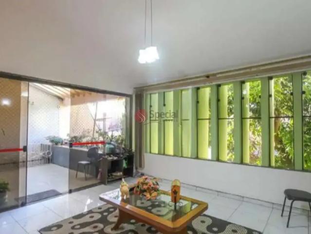 Casa / Sobrado para Venda em São Paulo/SP Vila Carrão 3 Quartos