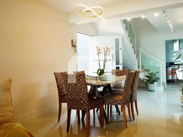 Casa / Sobrado para Venda em São Paulo/SP Vila Carrão 3 Quartos