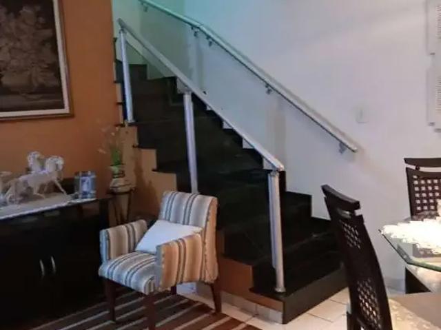 Casa / Sobrado para Venda em São Paulo/SP Vila Carrão 3 Quartos