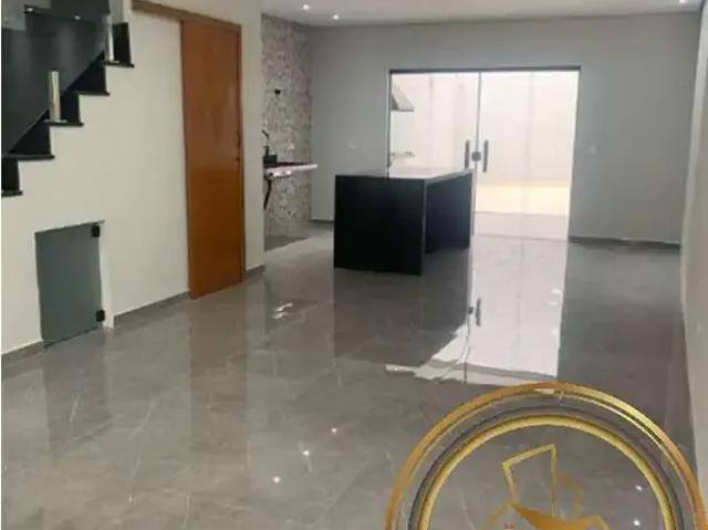 Casa / Sobrado para Venda em São Paulo/SP Vila Carrão 3 Quartos