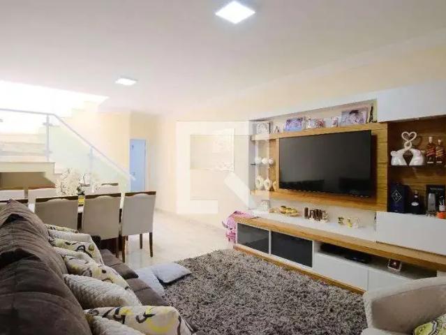 Casa / Sobrado para Venda em São Paulo/SP Vila Carrão 3 Quartos