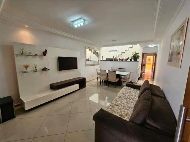 Casa / Sobrado para Venda em São Paulo/SP Vila Carrão 3 Quartos