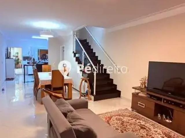 Casa / Sobrado para Venda em São Paulo/SP Vila Carrão 3 Quartos